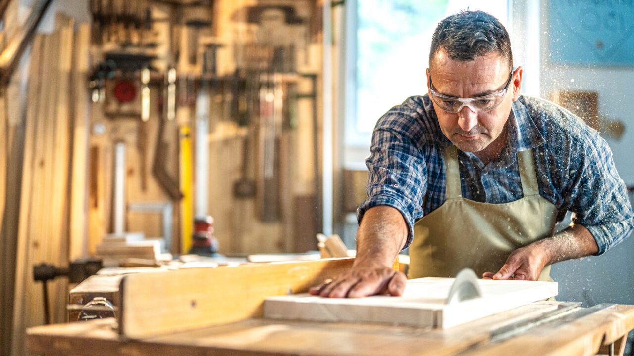 Carpentry Business Valuations | Peak Business Valuation