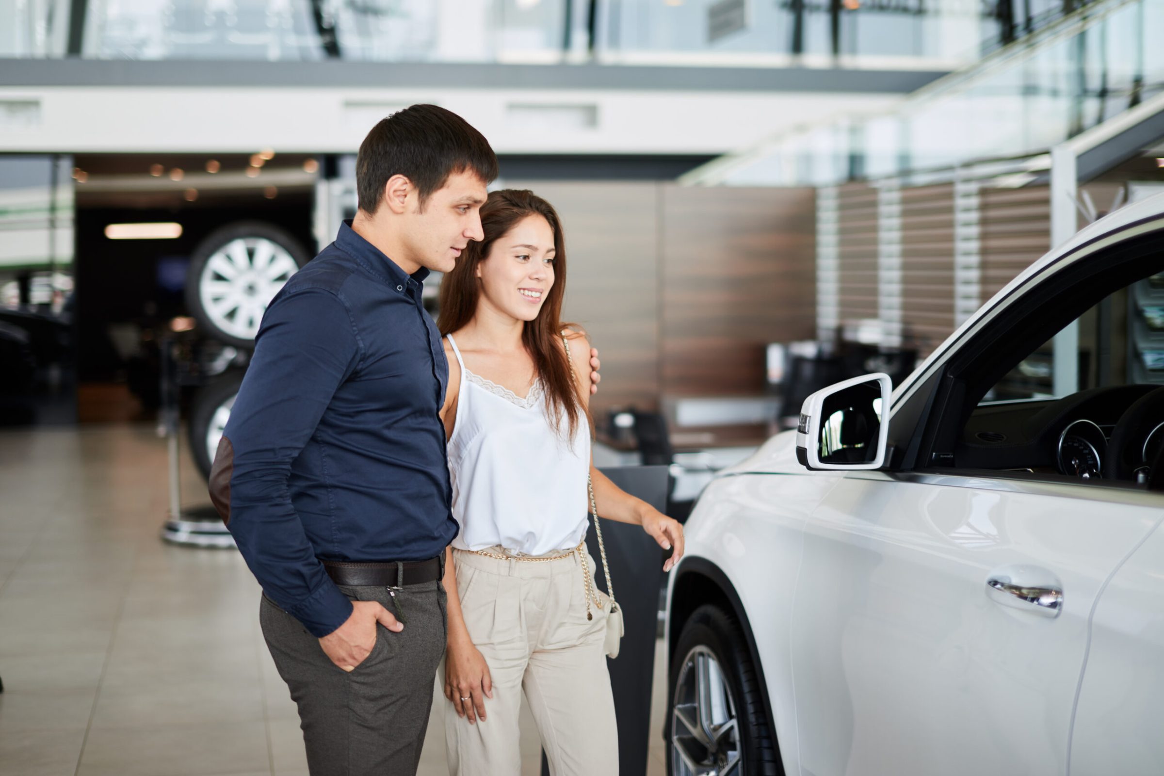 Valuation Multiples for a Car Dealership - Peak Business Valuation