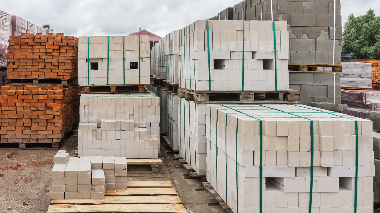 Multiples for a Lumber and Building Material Store | Call Peak